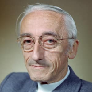 Jacques Cousteau - Famous Oceanographers